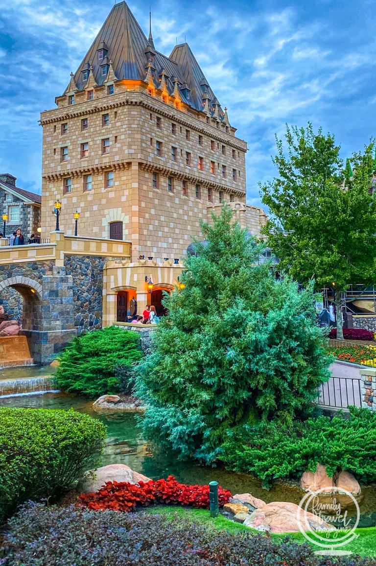 Eleven Countries in EPCOT - The World Showcase (Essential Guide)