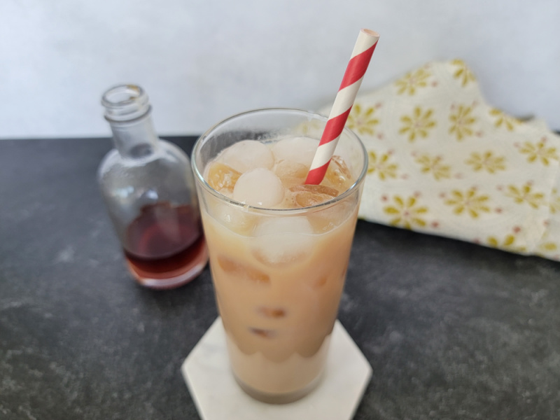 Easy Iced Chai Tea Latte Recipe