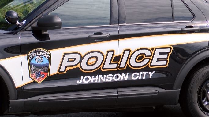 JCPD: Victim shot in finger, leg in downtown JC shooting