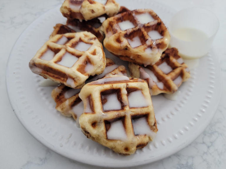 How to make cinnamon roll waffles