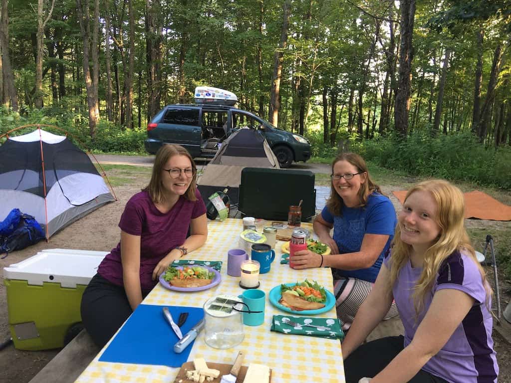 The 10 Easiest Car Camping Meals for Families on the Go