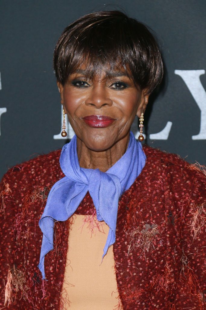 These short haircuts for older women are effortless and timeless
