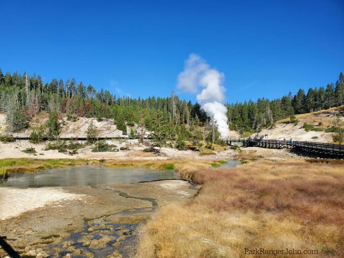 Epic Guide to Yellowstone National Park