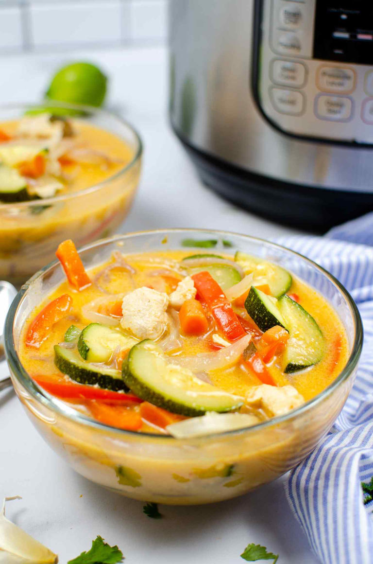 Instant Pot Thai Red Curry Chicken (Quick and Easy Recipe)