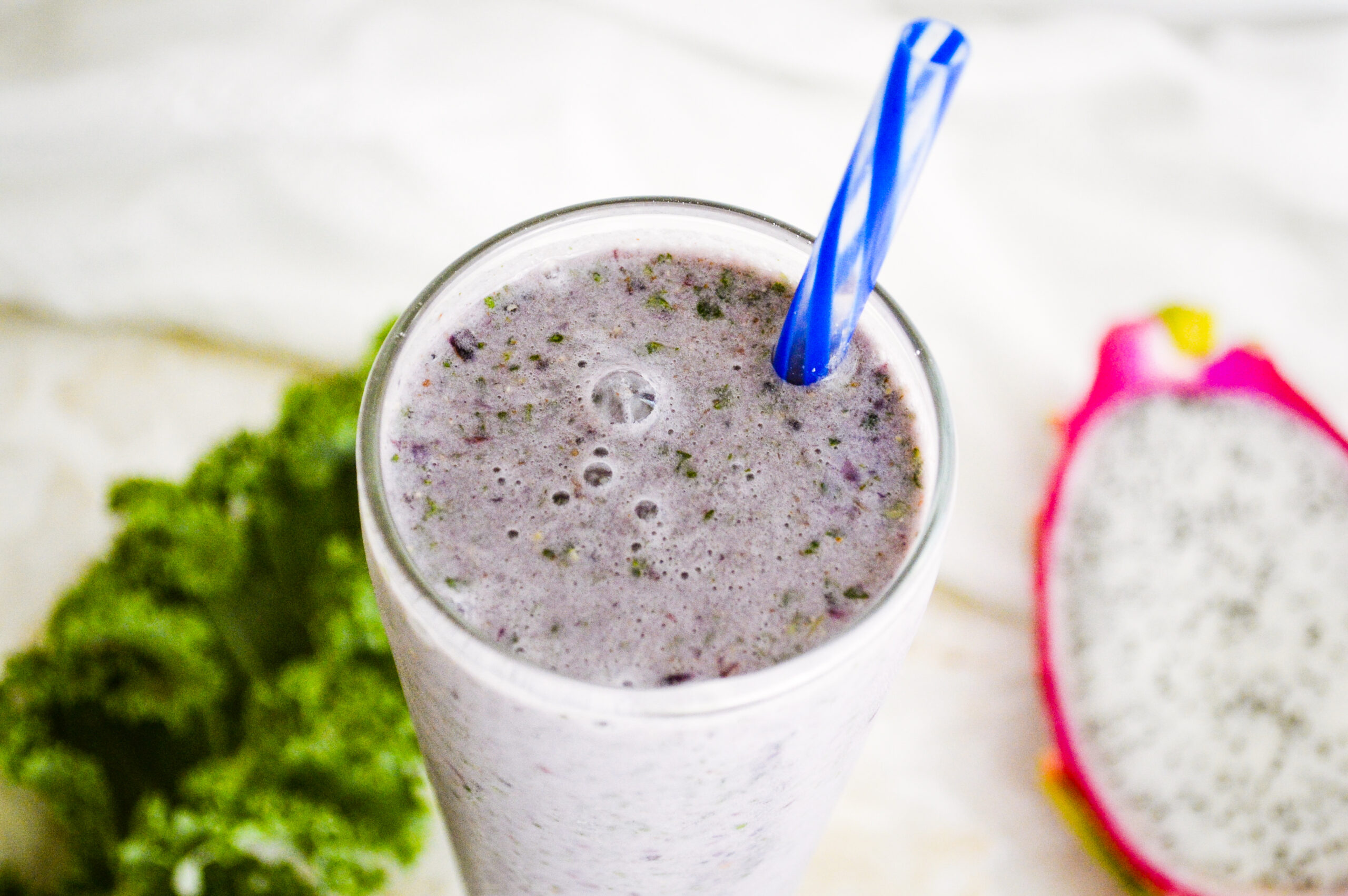Healthy dragon fruit berry smoothie