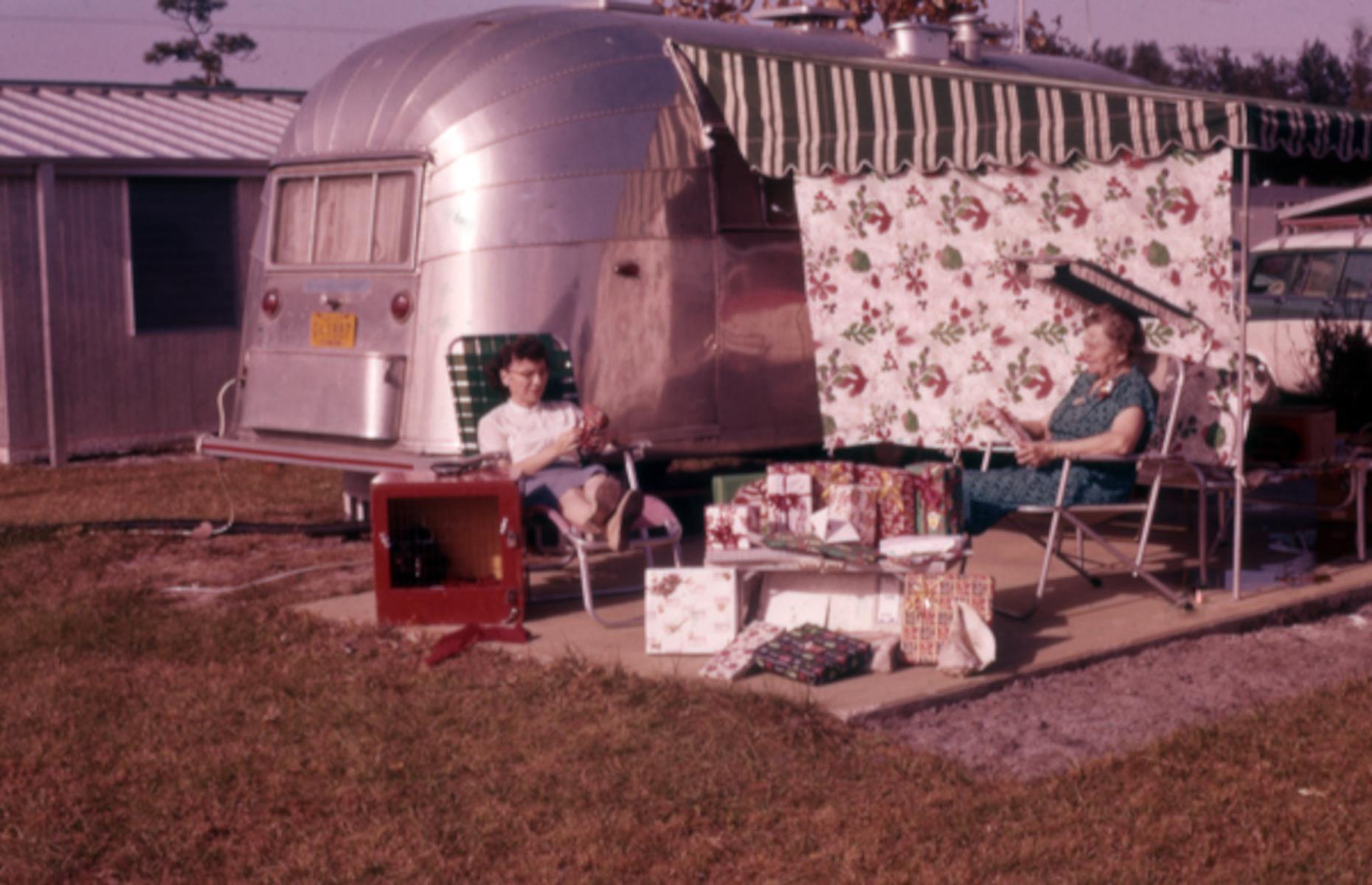 Step inside these amazing vintage Airstream refurbs