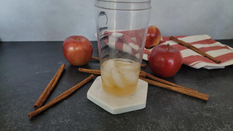 Easy Apple Pie Shot Recipe