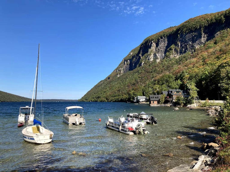 14 Breathtaking Lakes in Vermont that Deserve a Spot on Your Itinerary