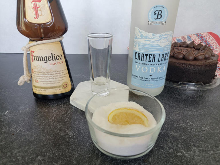 Easy Chocolate Cake Shot Recipe