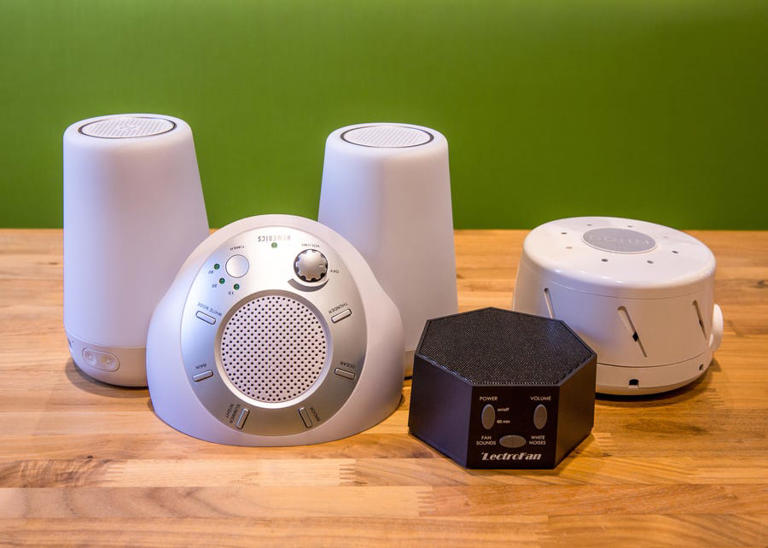 Brown vs White Noise: Which Sound Will Put You to Sleep?