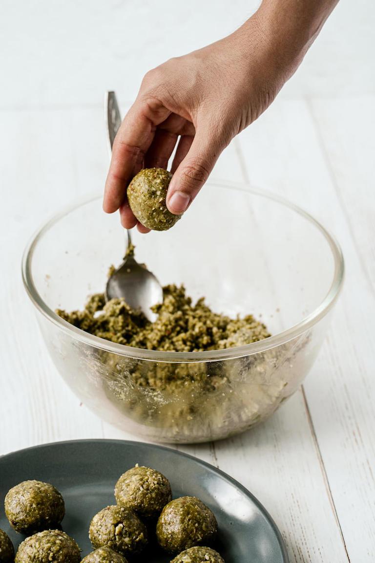 You'll Love These Healthy Matcha Protein Balls
