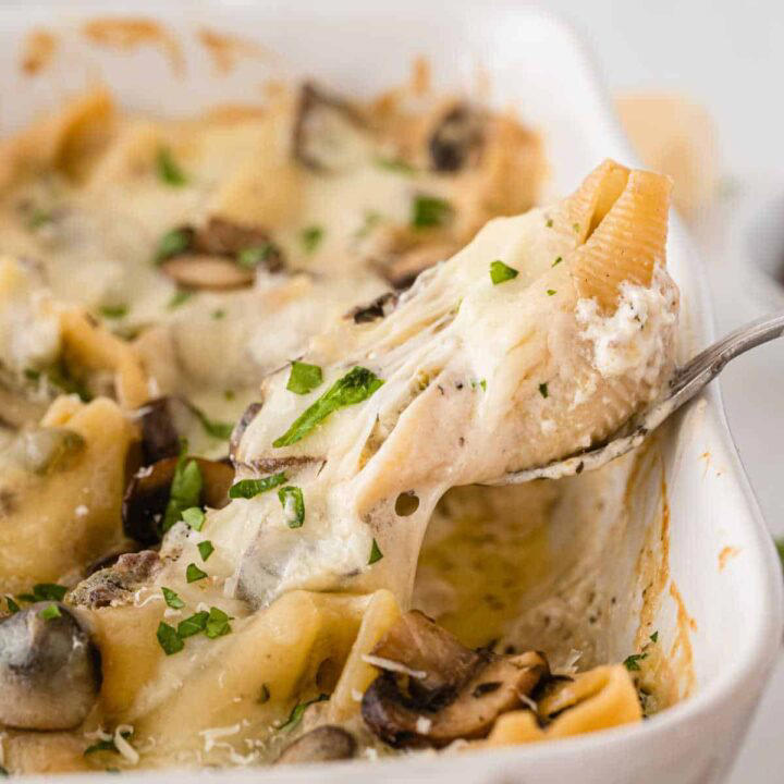 Philly Cheesesteak Stuffed Shells