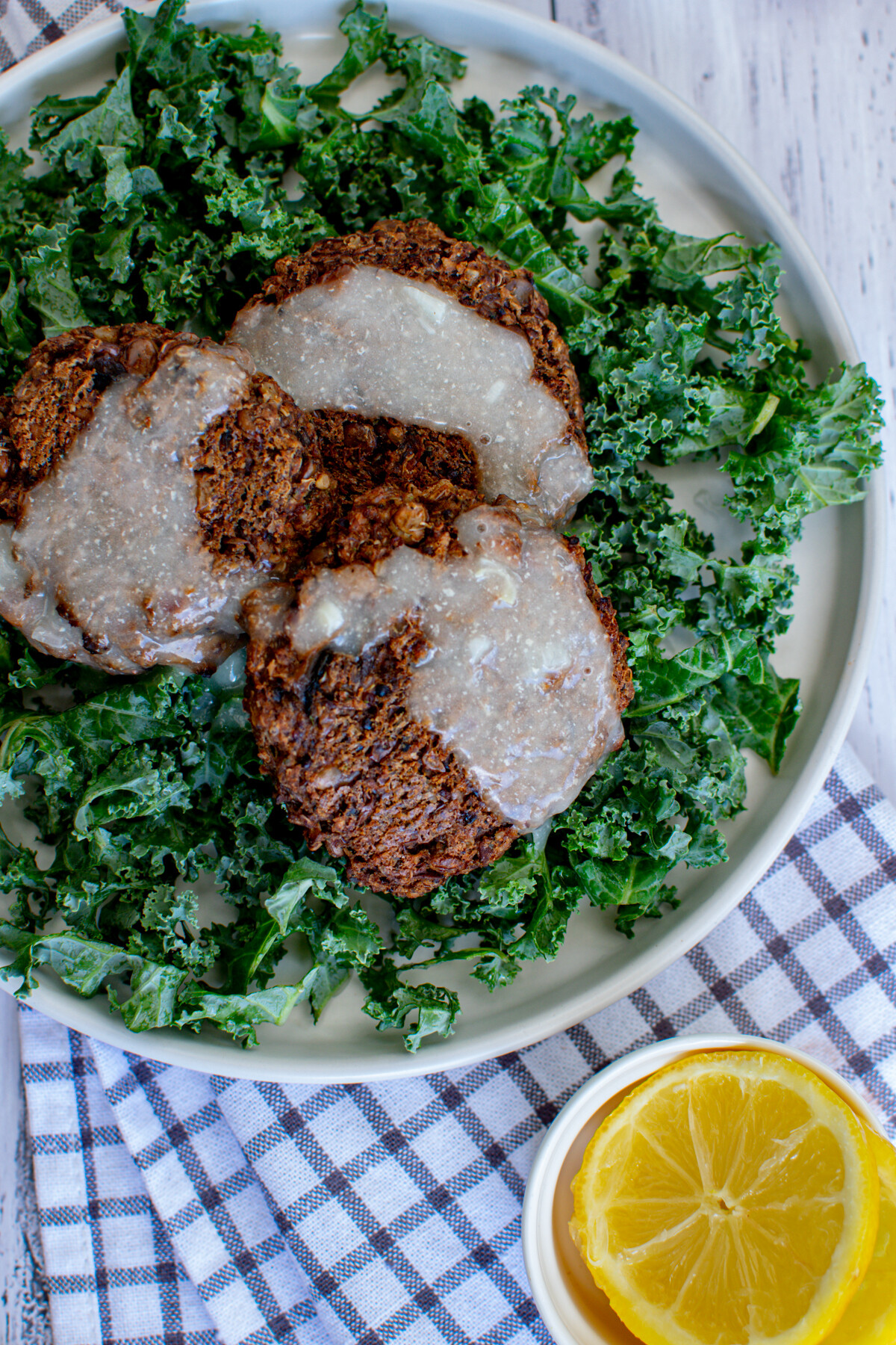 Lentil Cakes (With Homemade Garlic Sauce)