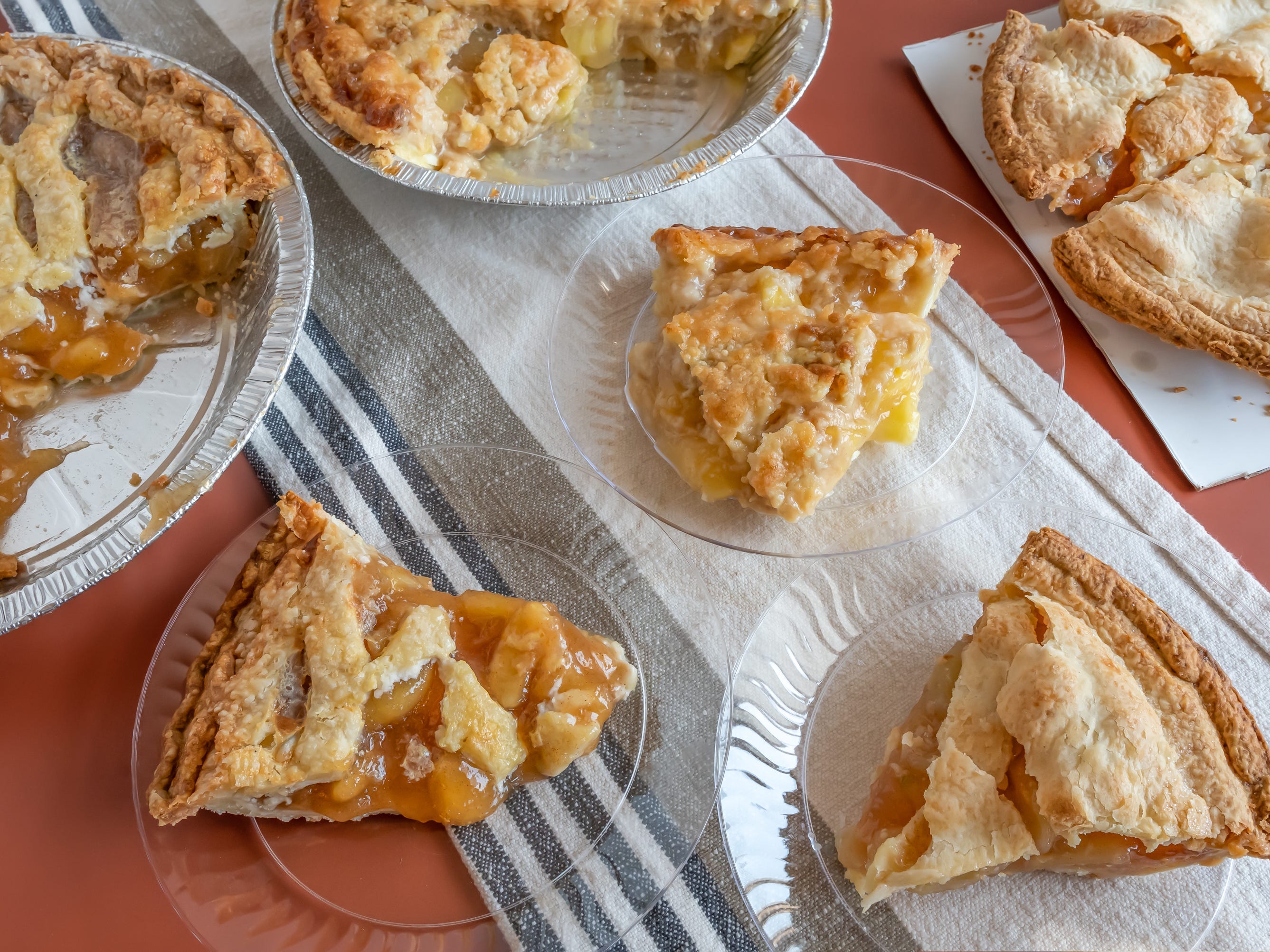 I'm a professional baker. I compared apple pies from 3 grocery stores ...