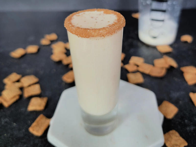 Cinnamon Toast Crunch Shot Recipe