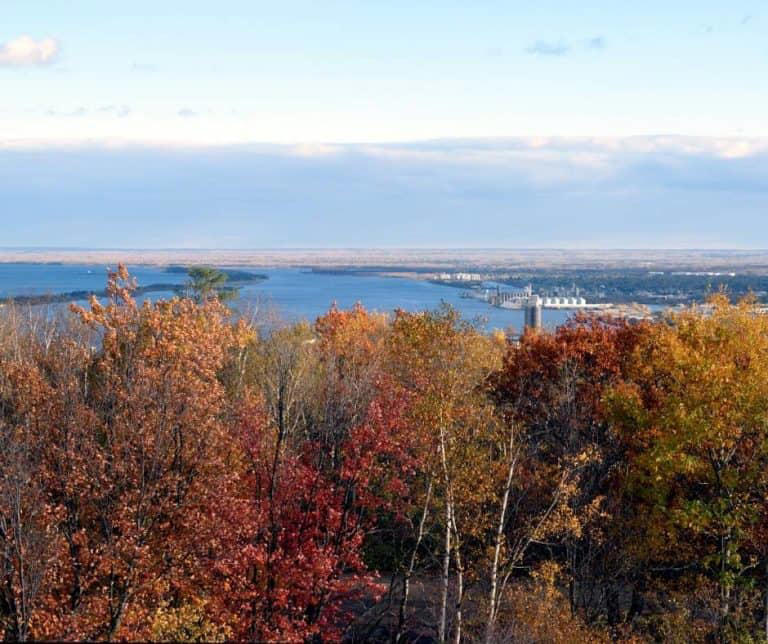 Fall in Minnesota - Over 25 Places to Enjoy Minnesota Fall Colors