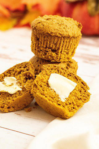 Two Ingredient Pumpkin Muffins