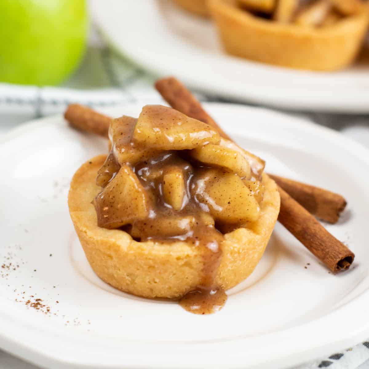 Apple Pie Cookie Cups