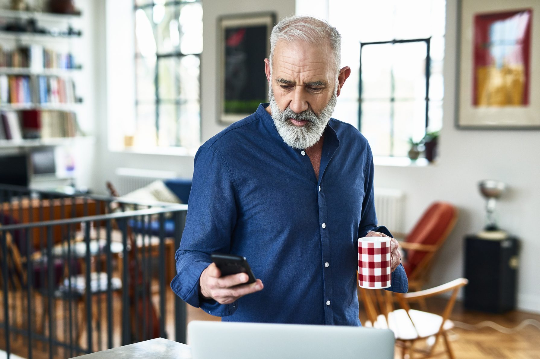 19 Habits of People Who Are Great at Saving Money