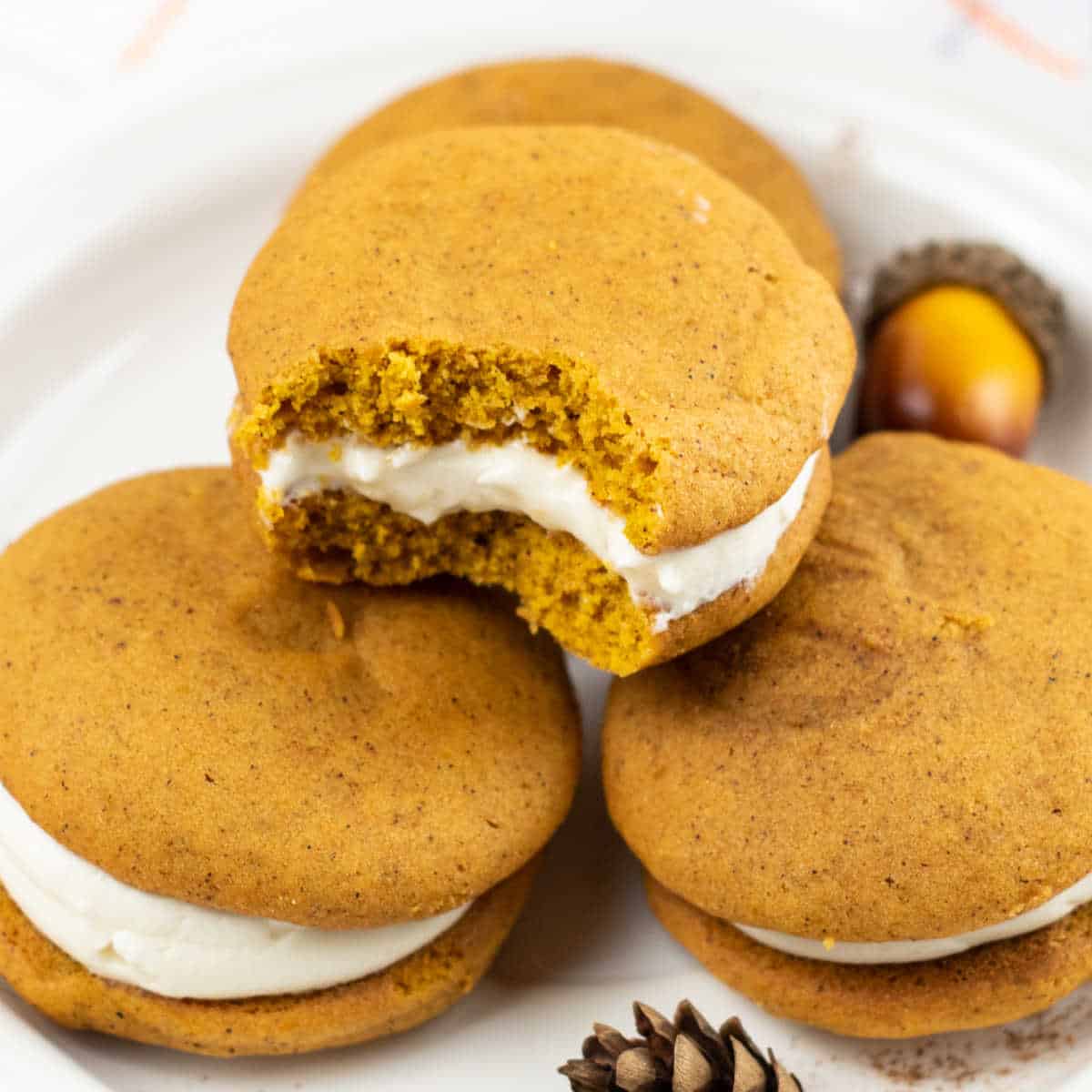 Pumpkin Whoopie Pies