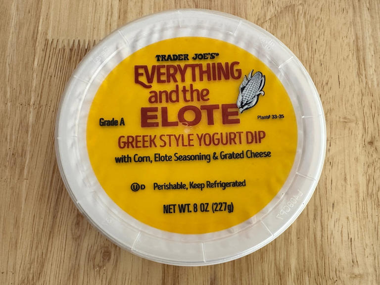I tried 28 of Trader Joe's popular dips, and I'd buy at least half of them again