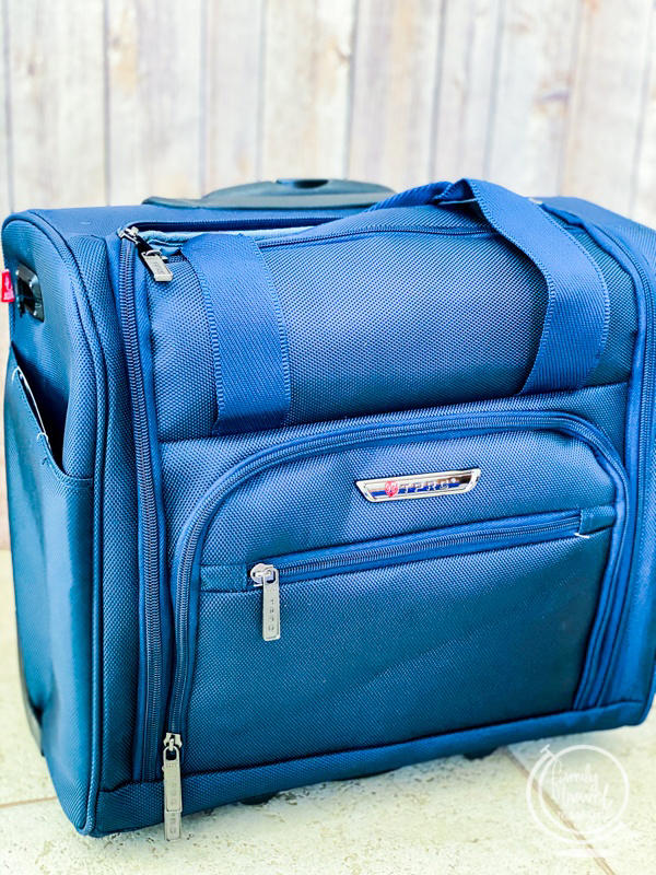 Best underseat luggage & personal item bags for flights: Family packing ...