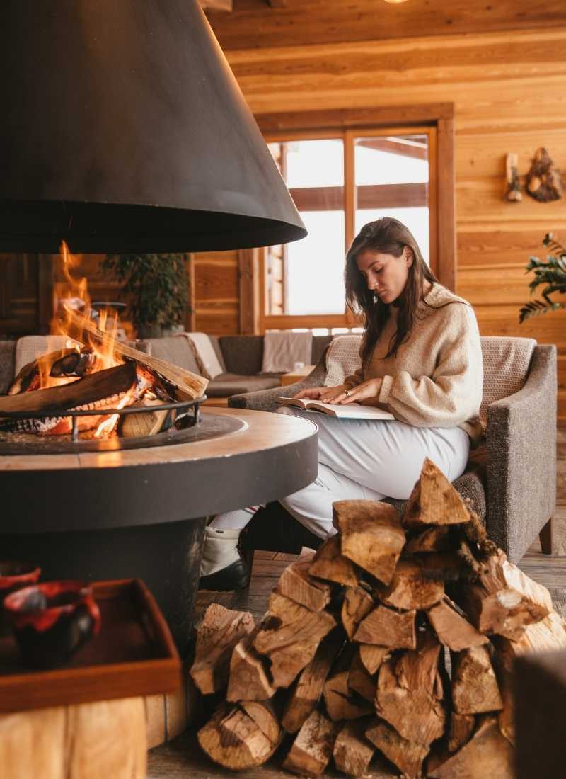 20 Creative Indoor Winter Activities to Do When You're Bored