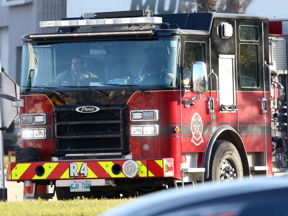 WFPS responds to multiple fires across Winnipeg Sunday night
