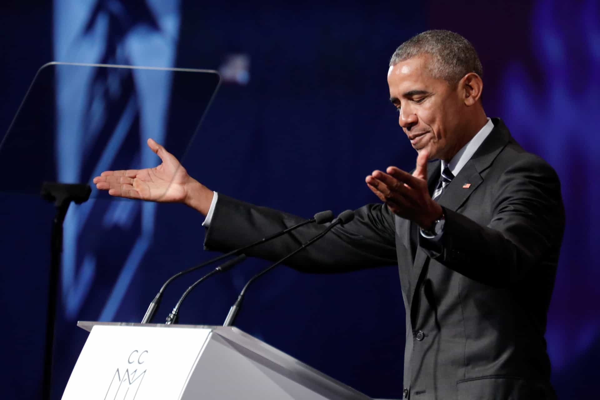 The secret body language of politicians