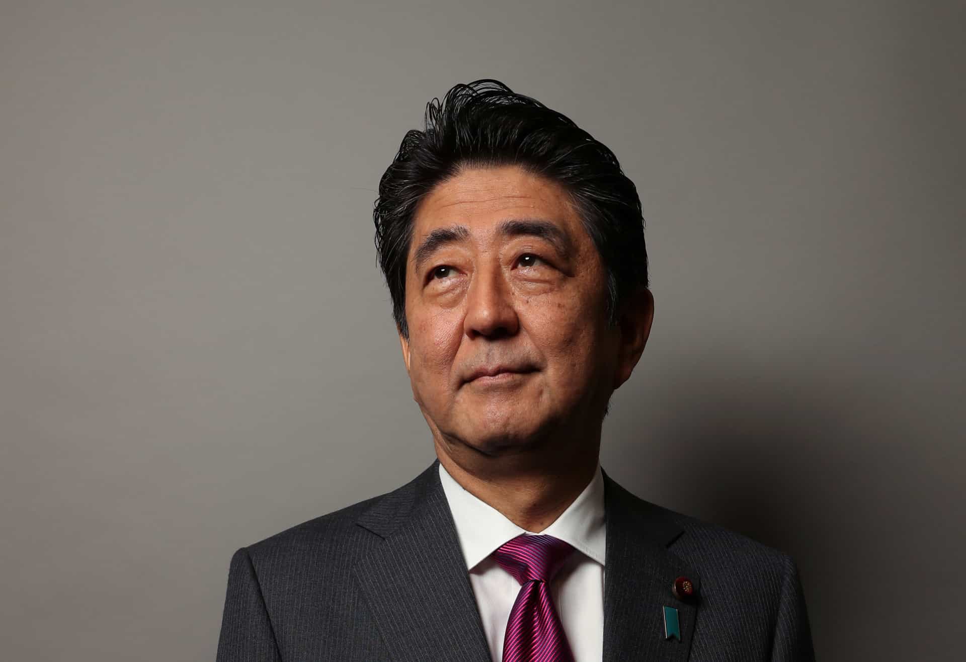 The secret body language of politicians