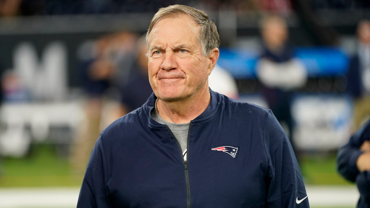 Belichick confirms he’s talked to North Carolina about head-coaching job