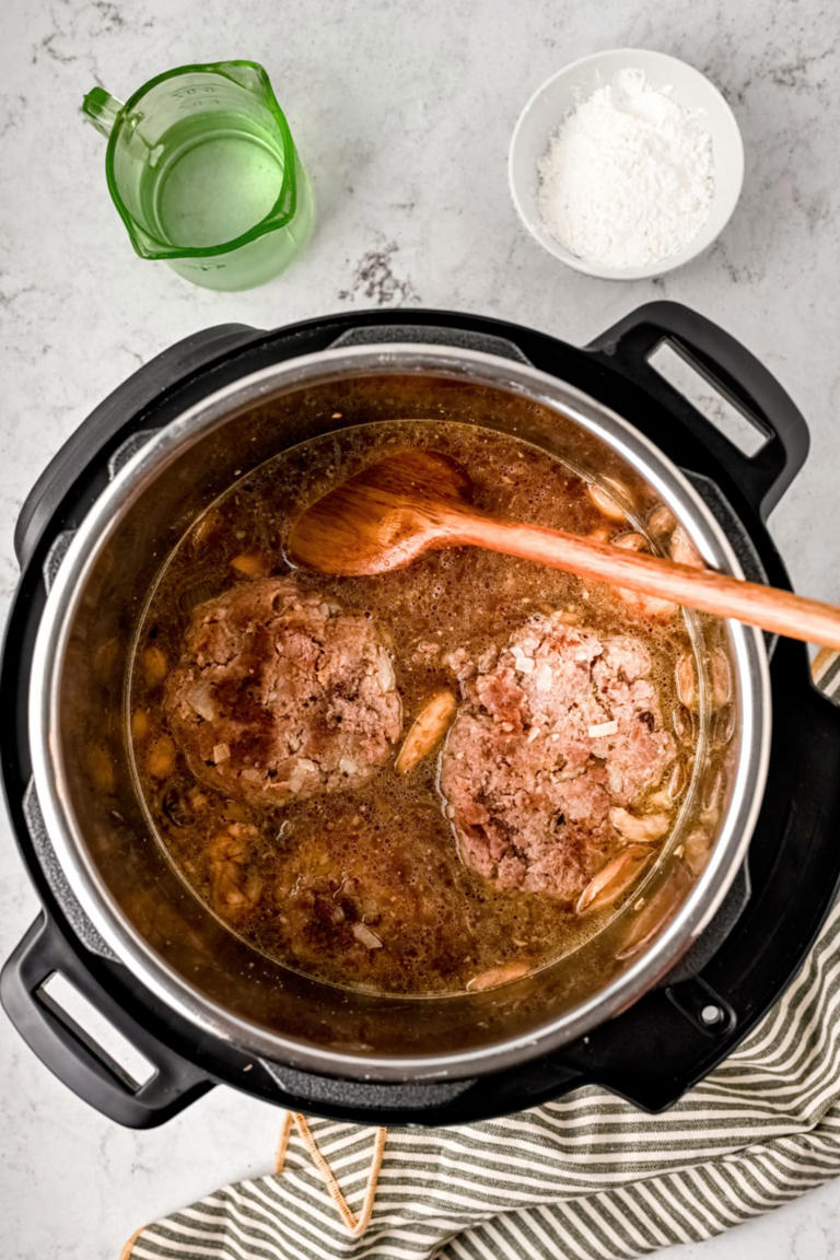 Instant Pot Salisbury Steak