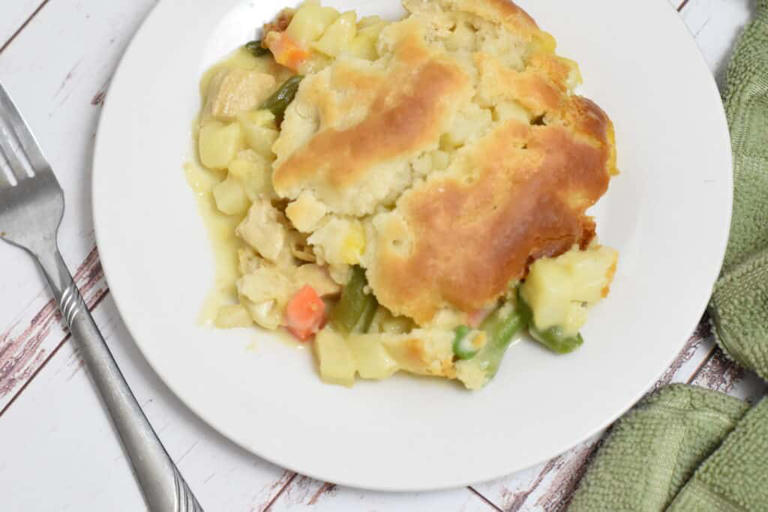 Chicken Pot Pie Casserole