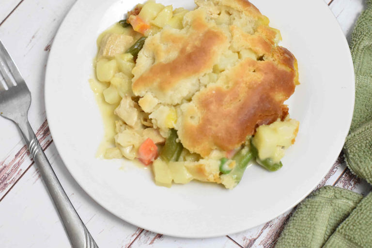 Chicken Pot Pie Casserole