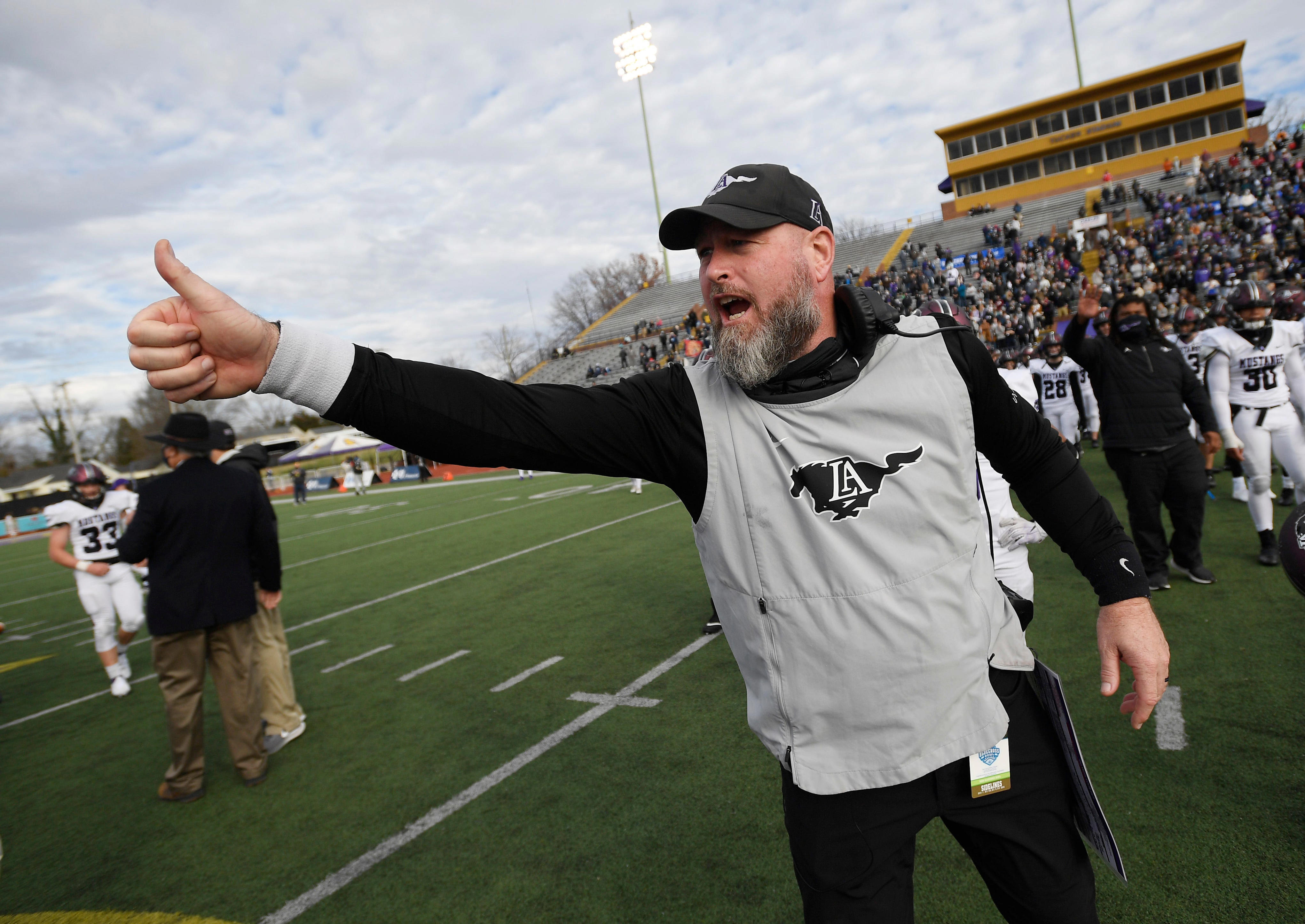 Trent Dilfer returning as Lipscomb Academy's football coach