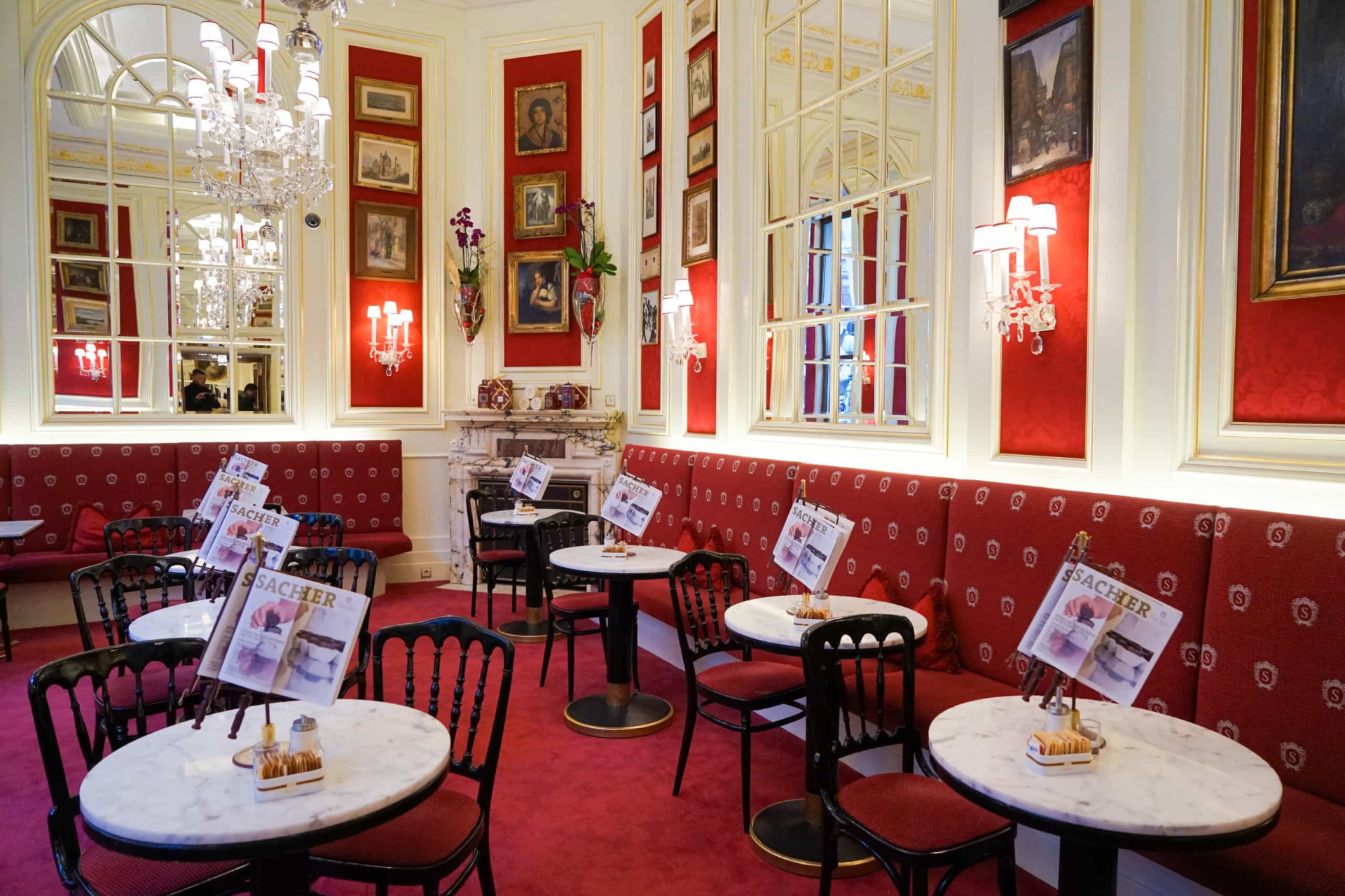 Les cafés emblématiques d'Europe à visiter absolument