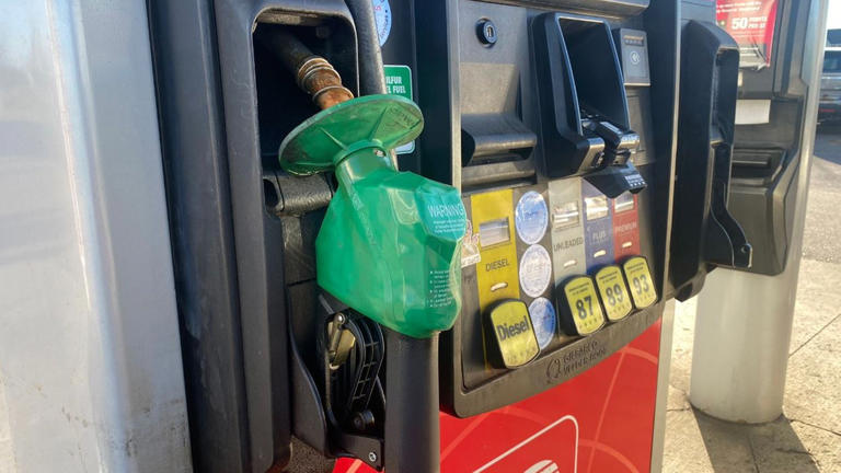 Columbus gas prices soar by 14 cents in a week, now averaging $3.14 per ...