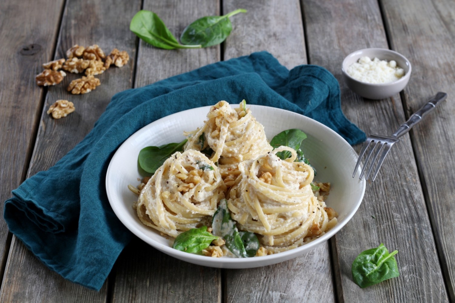 100 Tasty Pasta Dishes that Never Fail to Please
