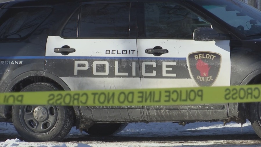 Beloit man charged with attempted murder after stabbing