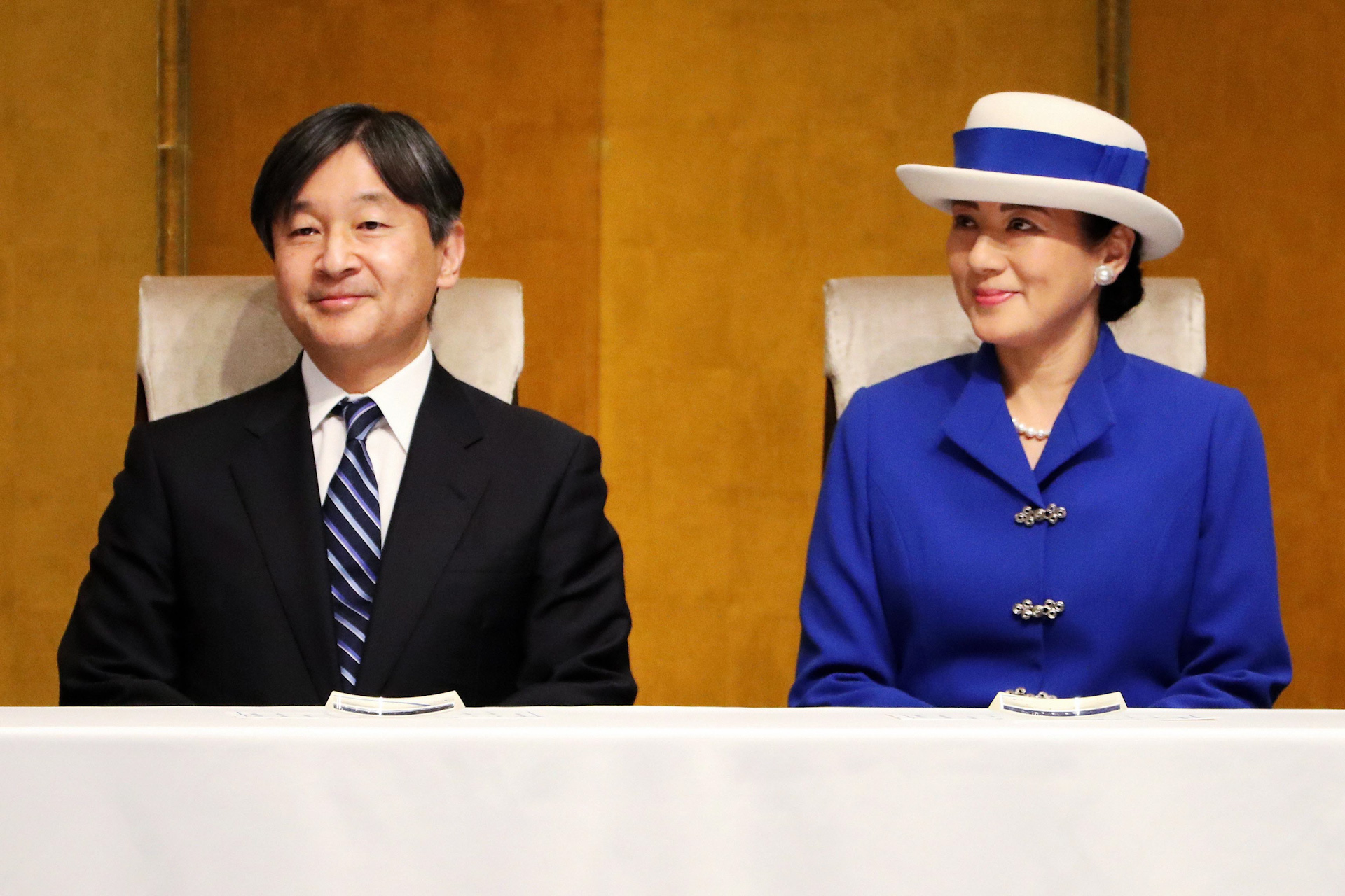 The moment Japanese empress Masako cracked