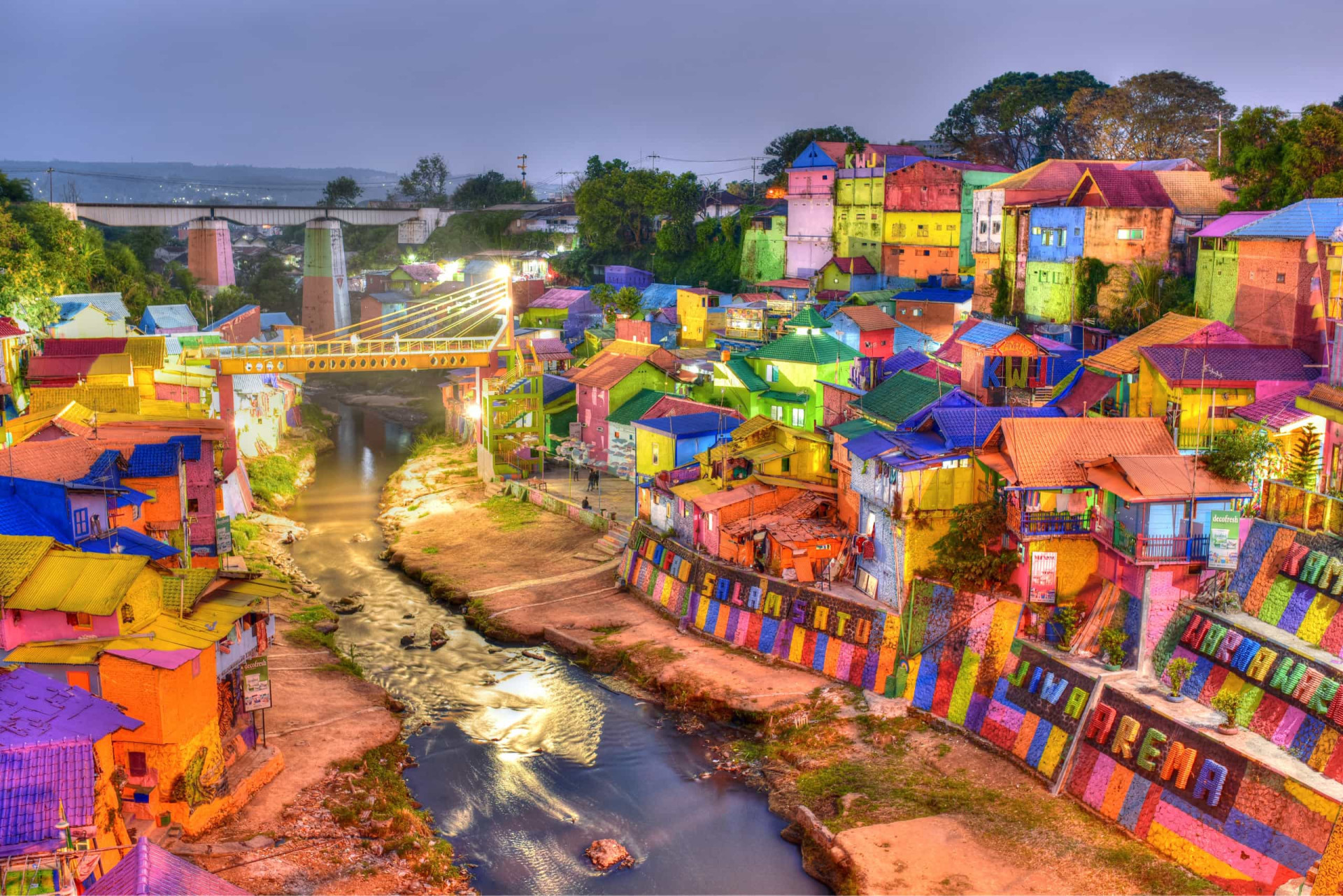 The most unpopular countries in the world — can you guess America's ...