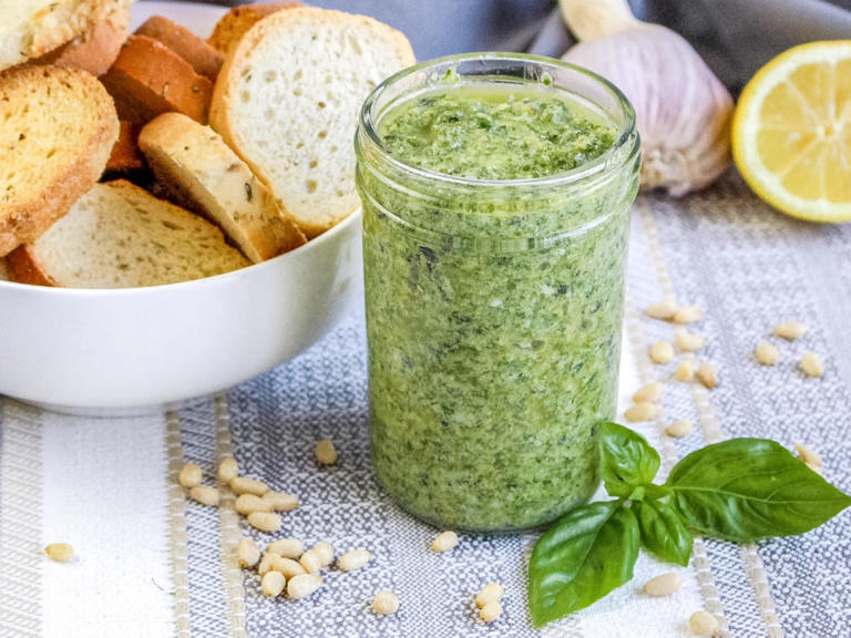 How long does fresh pesto last? [Plus easy recipe]