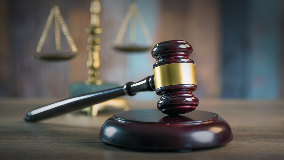 Indiana man sentenced for assaulting two teen girls on flight to Portland