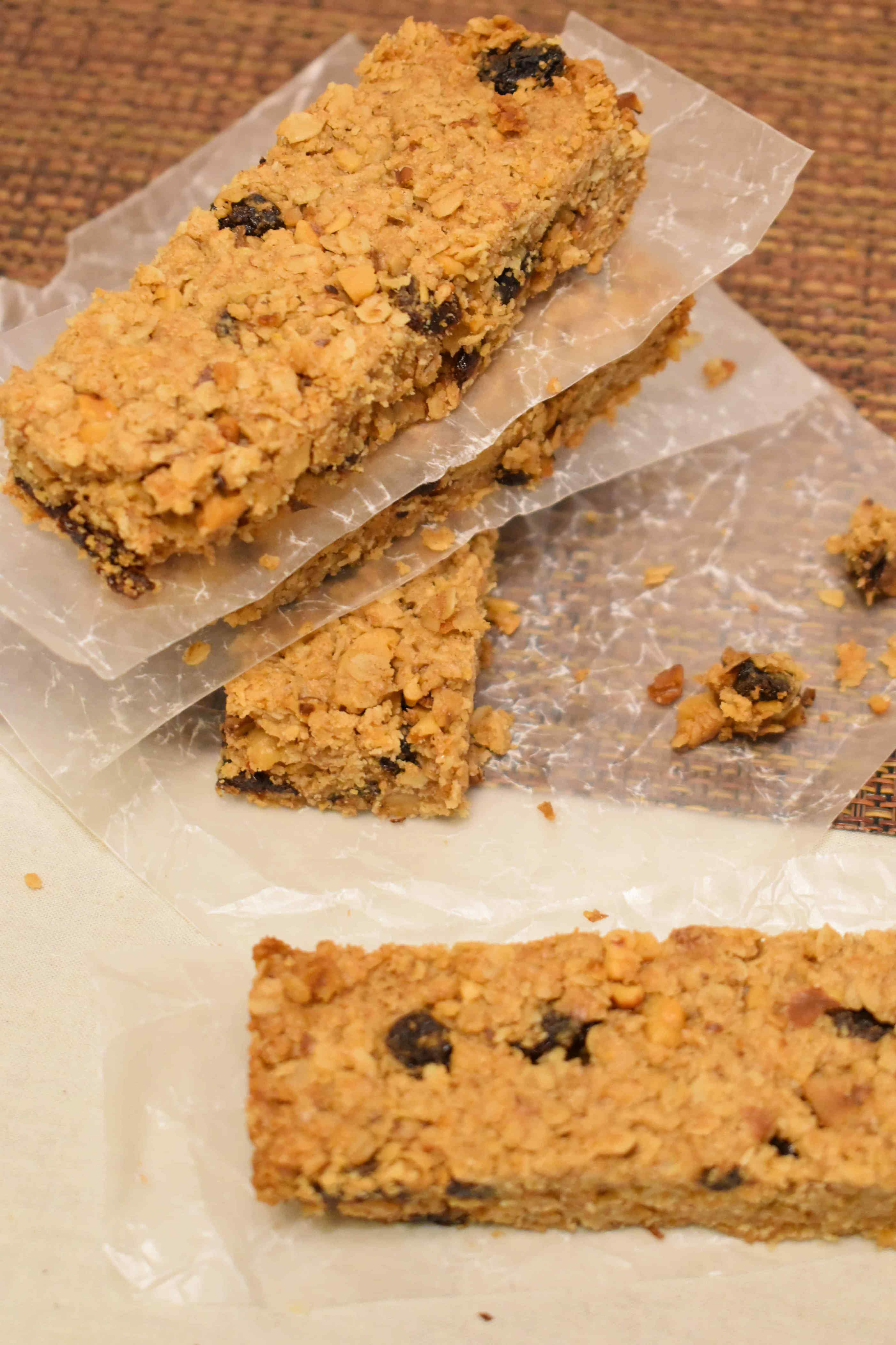 Oatmeal Raisin Breakfast Bars