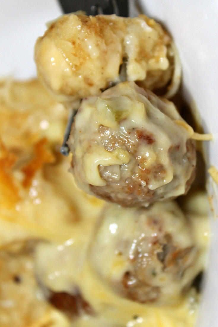 Easy Cheesy Meatball Tater Tot Casserole