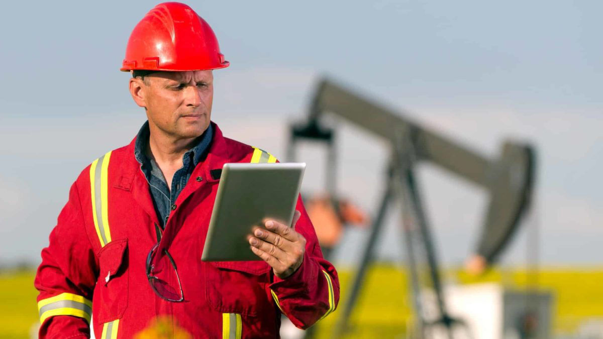 Buying ASX 200 energy stocks? Here's ANZ's outlook on the soaring oil price Buying ASX 200 energy stocks? Here's ANZ's outlook on the soaring oil price