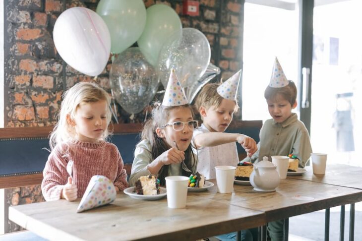 How to Throw a Children's Birthday Party on a Budget: 8 Tips