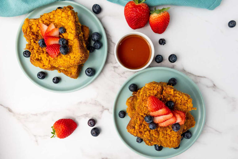 How to Make Captain Crunch French Toast