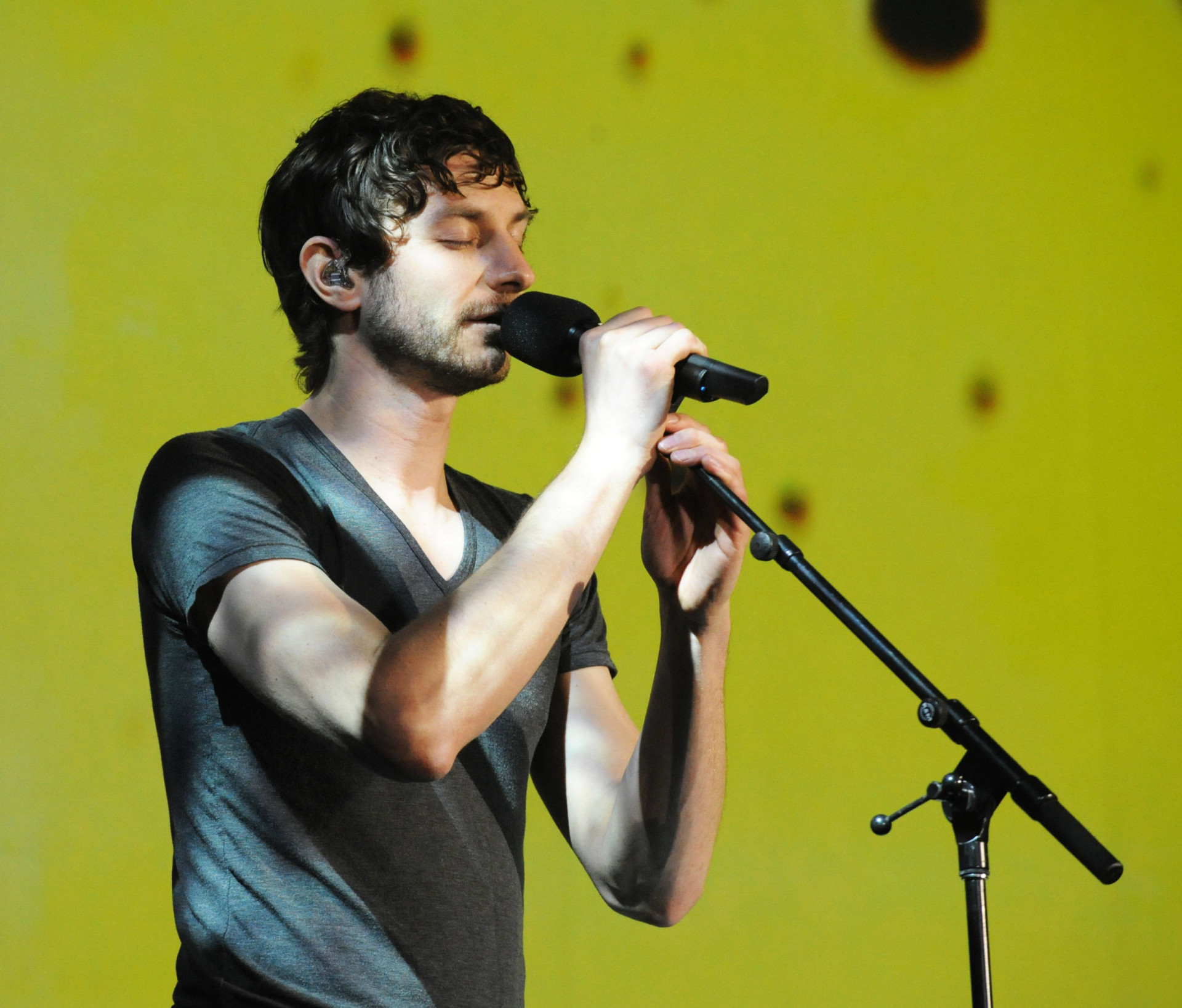Songs everyone thinks are by other artists