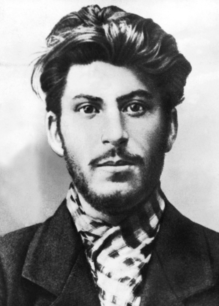 These historical figures were incredibly good looking